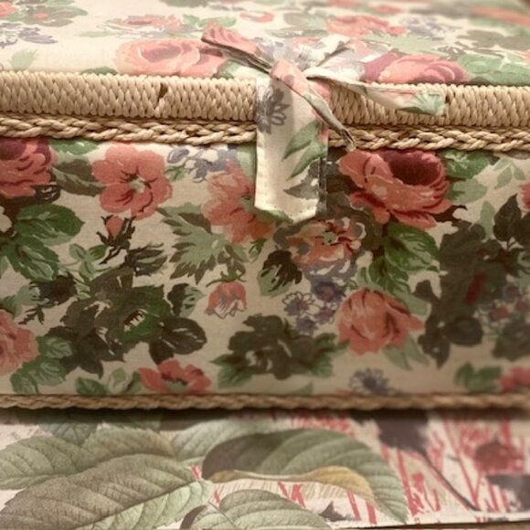 AZAR | Accessories | Azar Sewing Box Rose Flower | Poshmark